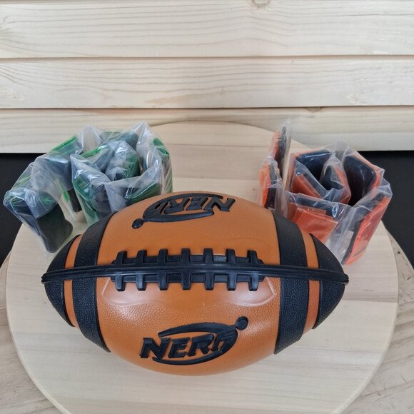 Nerf | Toys | Nerf Flag Football Set 6 Flags 8 Green 8 Orange Football ...